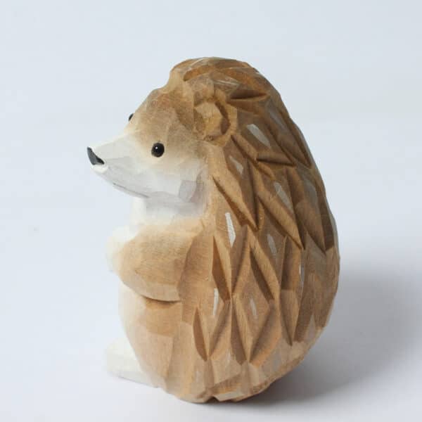 Animal en Bois de Style Hérisson Sculpté à la Main • Maison du Bois
